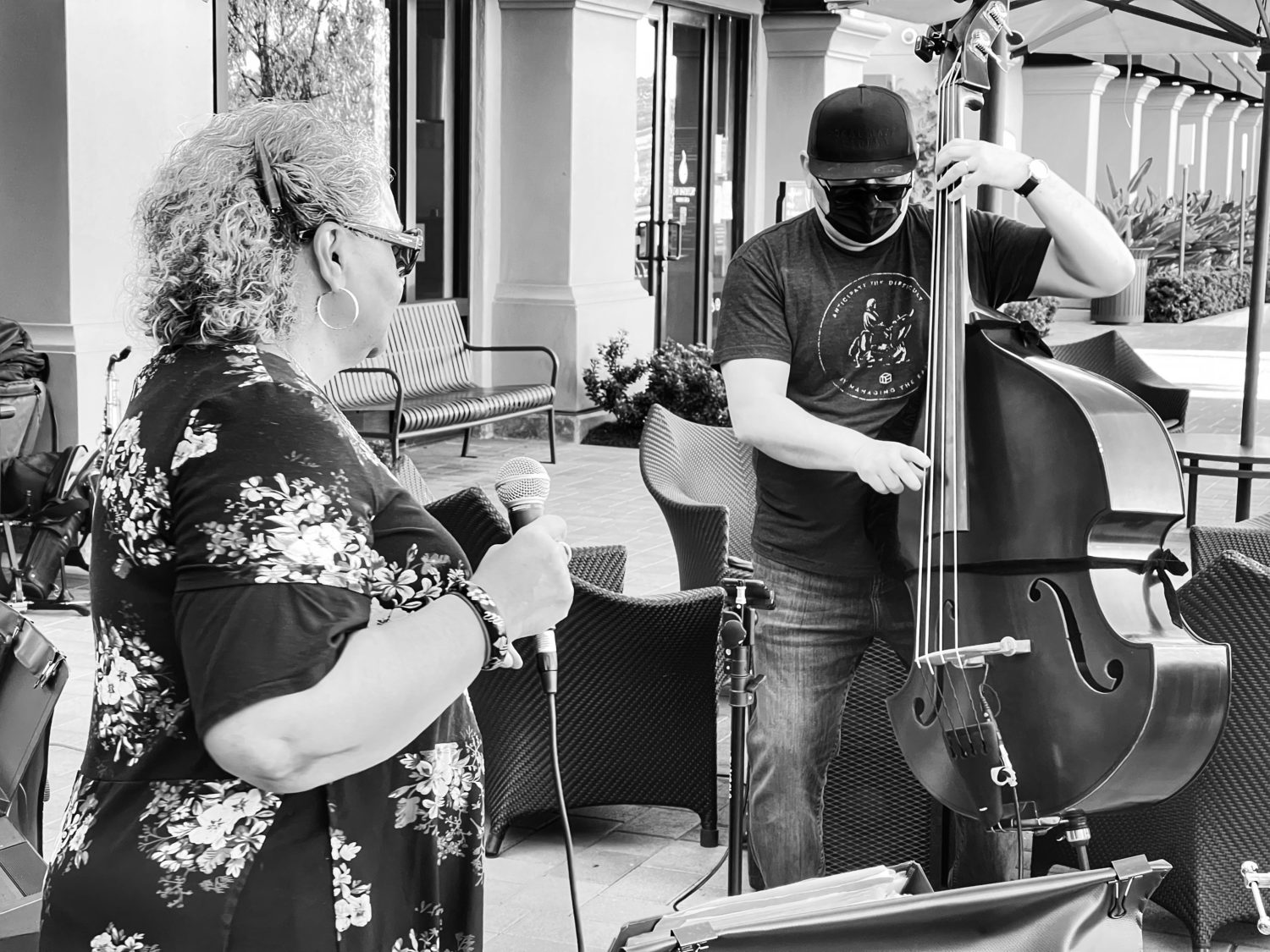 Friday Night Live Jazz Rises at OC Fish Grill - Irvine Weekly